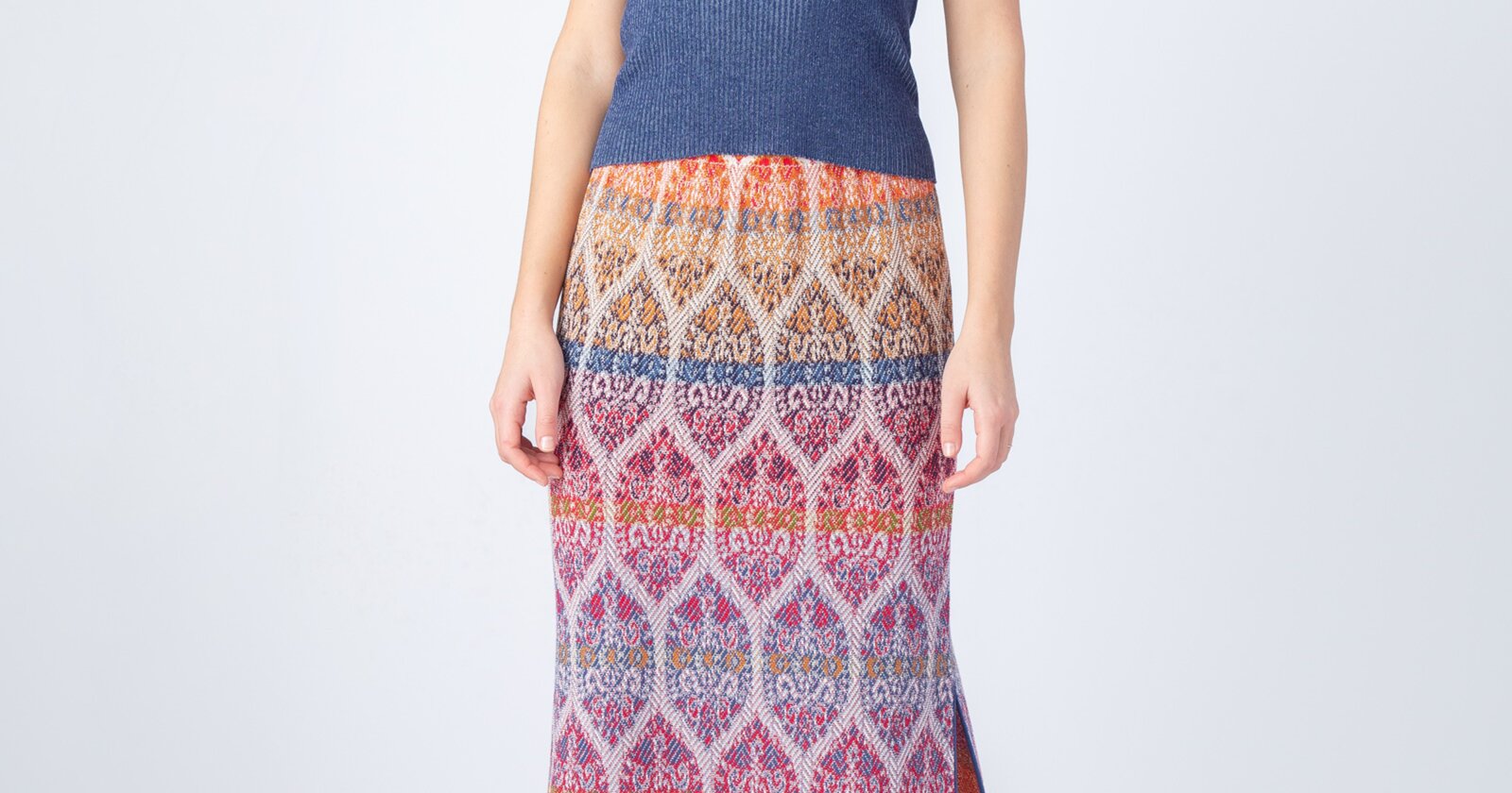 Duga Suknja, Retro Motiv - Prljavo bela - Haljine i suknje - Ivko Woman